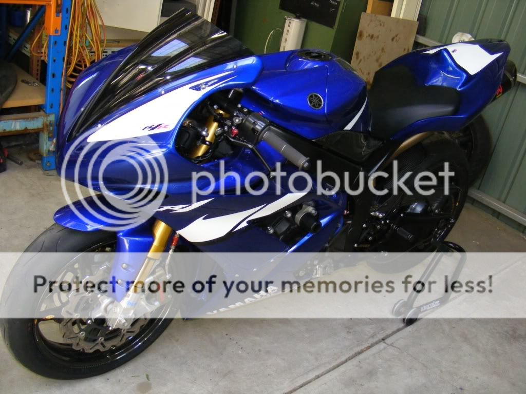 My Endurance Styled R1 R | Suzuki GSX-R Motorcycle Forums Gixxer.com